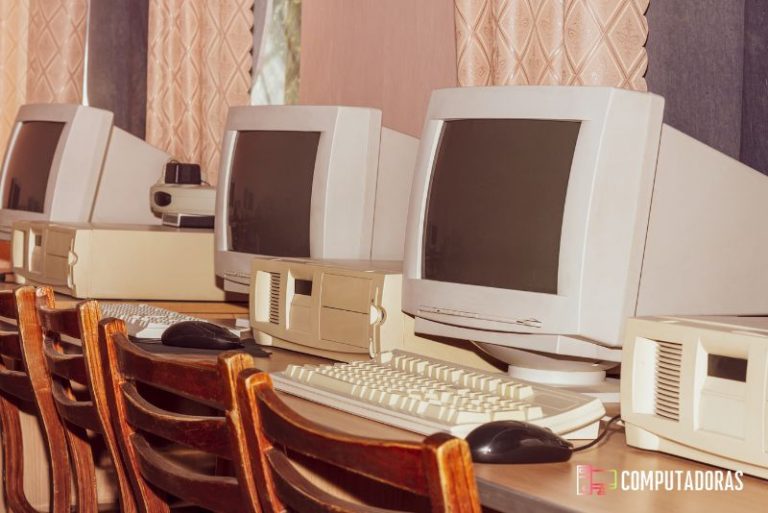 Línea del Tiempo de las Computadoras: Desde la Primera Computadora ...